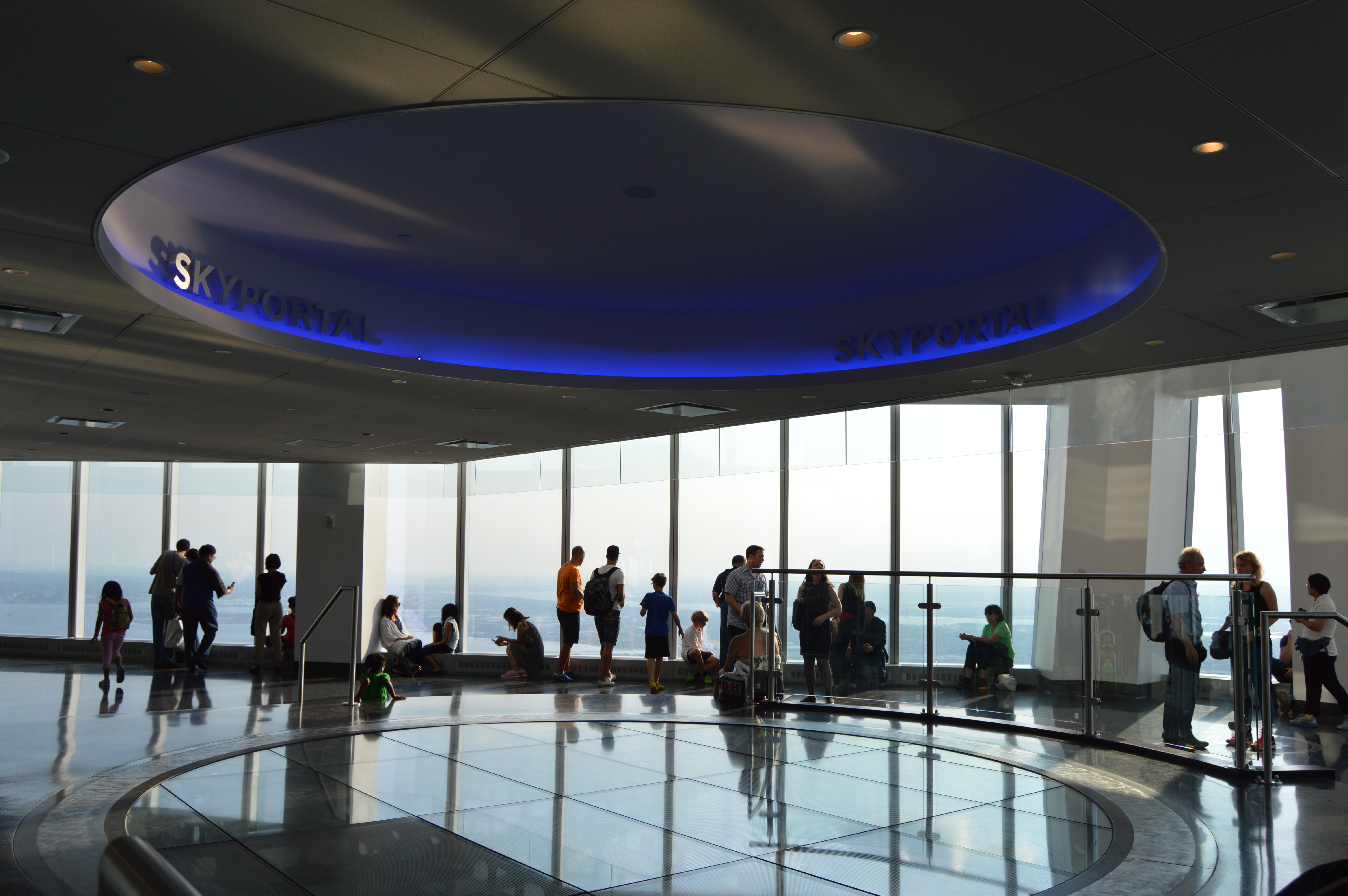 Vidéo : la surprise du One World Observatory - ©New York